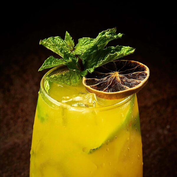 Blue Moon Tap House from Restaurant to Bar! - Panama Casco Viejo