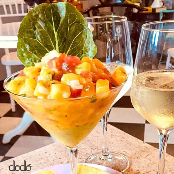 Dodó Bon Pan Café is "Owned" by a Rabbit From France! - Panama Casco Viejo