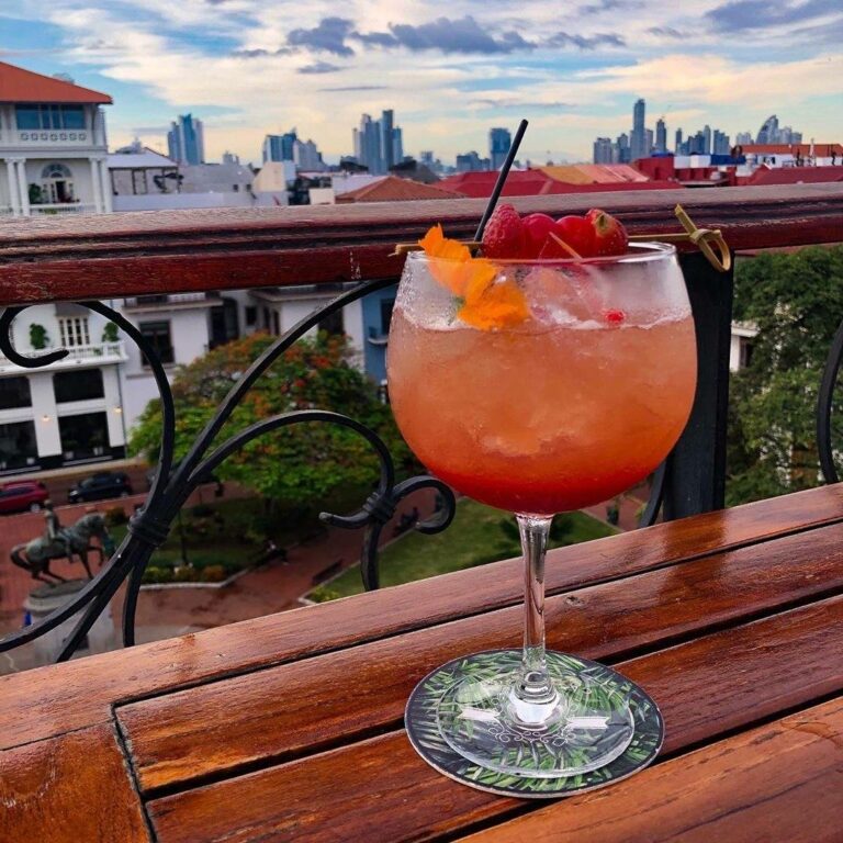 CasaCasco Rooftop Bar, Club and Restaurants! - Panama Casco Viejo
