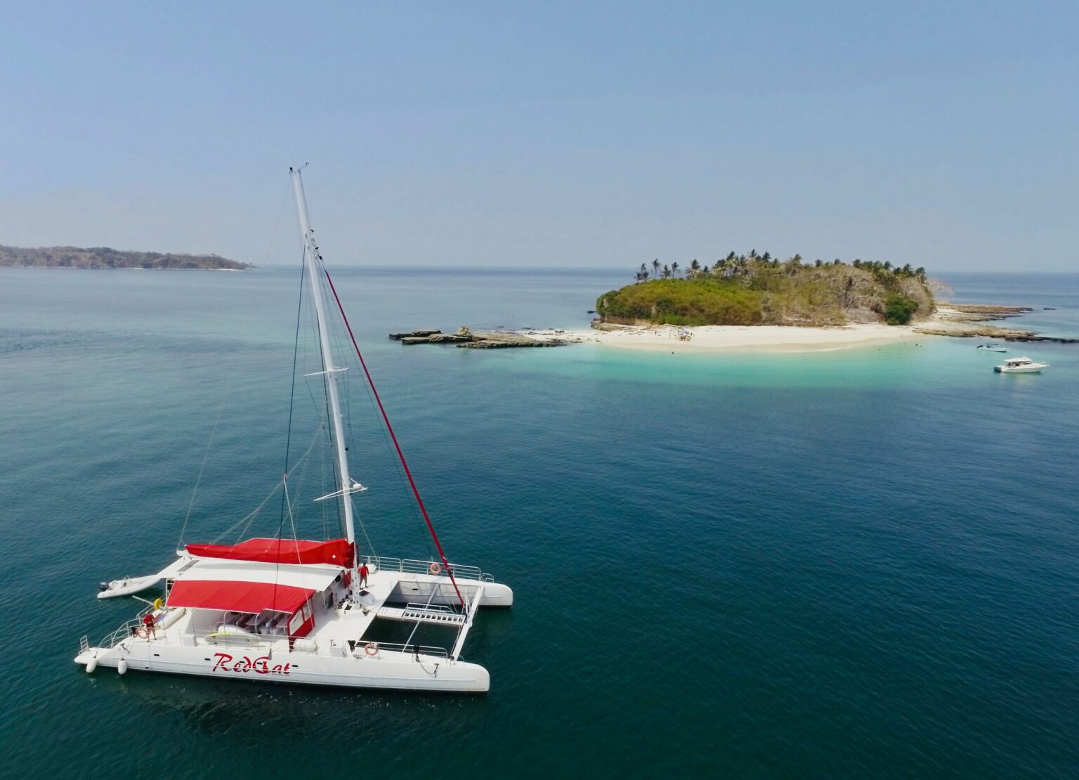 Red Cat Catamaran - Panama Casco Viejo