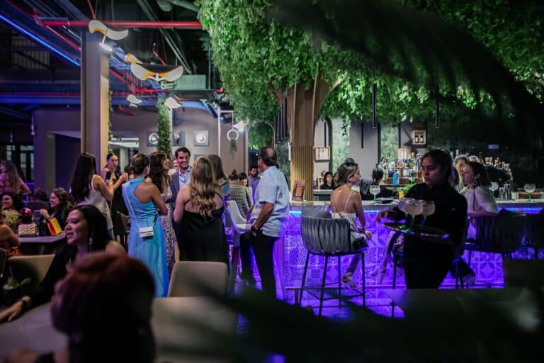 La Cuadra Market has 8 Restaurants and a Bar - Panama Casco Viejo